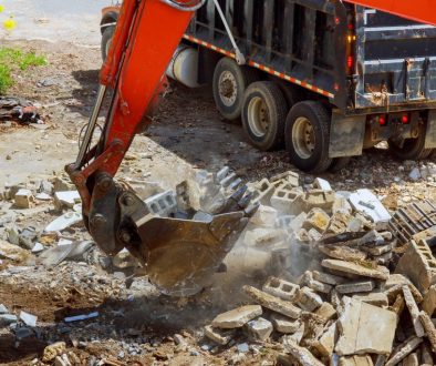 Aggregate and Gravel Supply Process: Construction Professionals